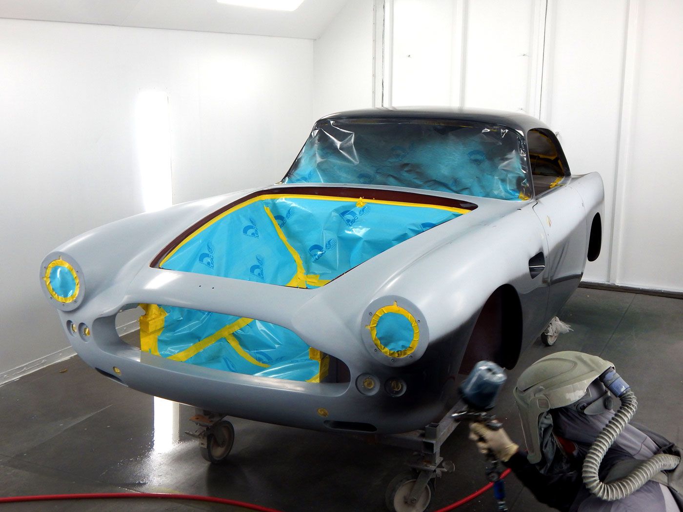 Classic Car Restoration Services - Classic Investments